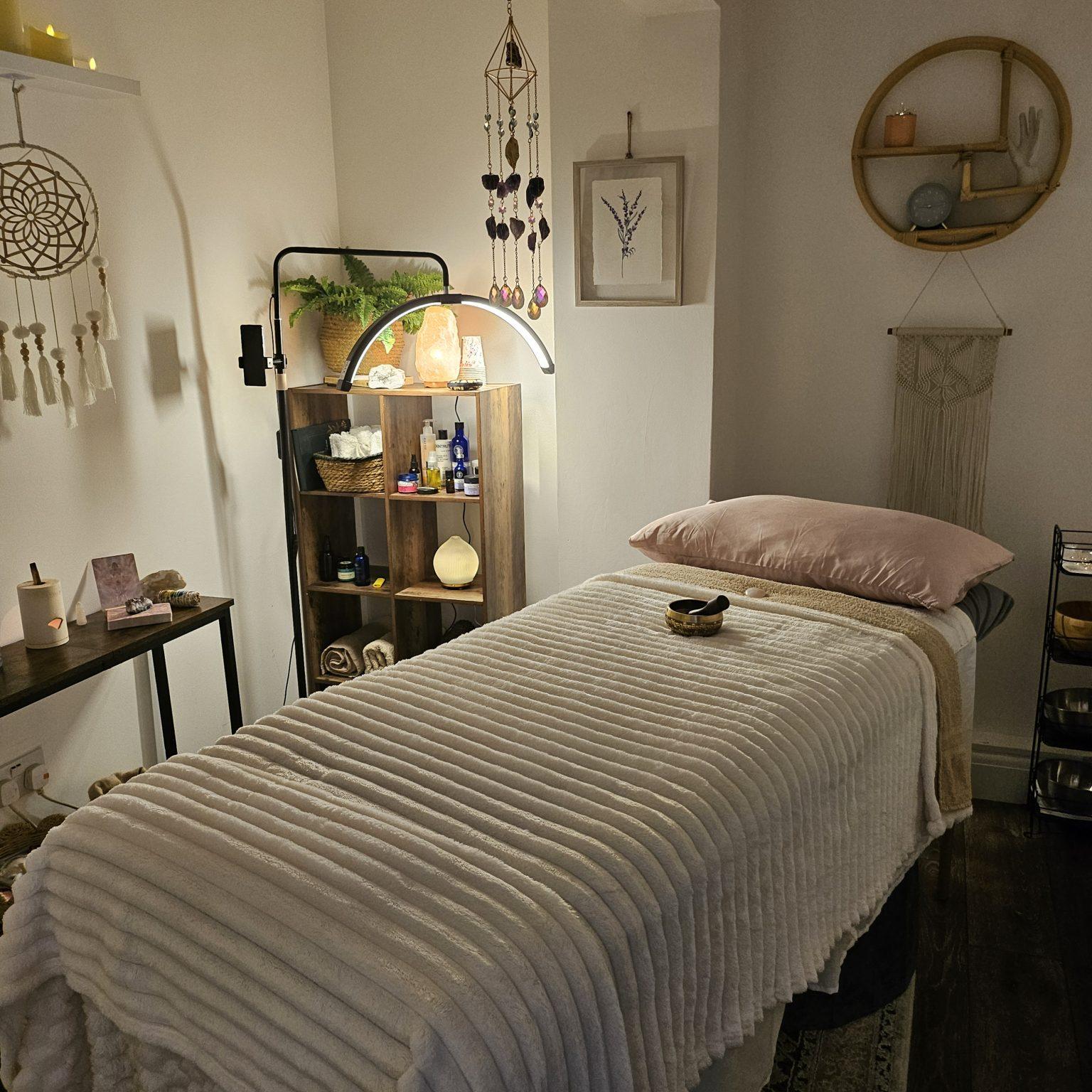 Southampton Massage - Healing Hands Studio